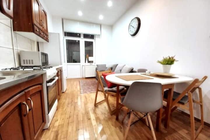 Old Town Apt - Sołtyka Str. (S2) - Krakow