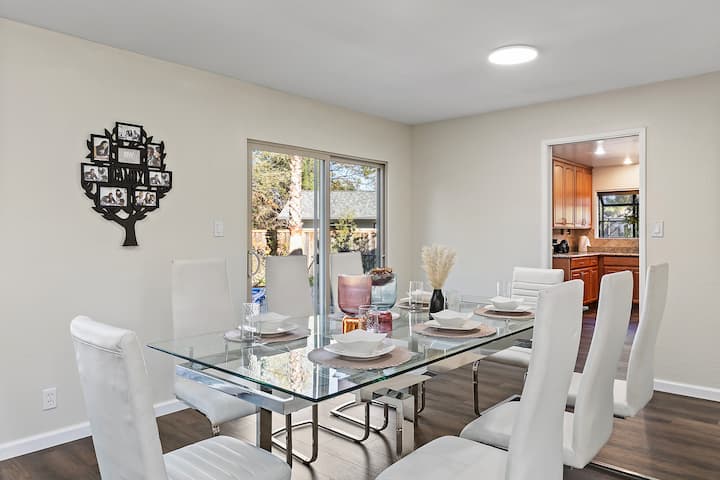 Jane's Home (Tu) | Central Location Bedroom - 2 - Santa Clara, CA