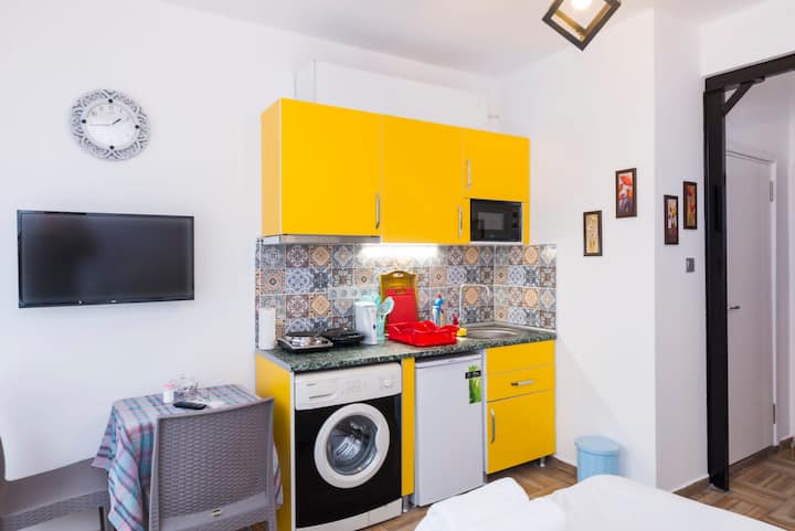Superior Studio Flat 3th Floor - Şişli