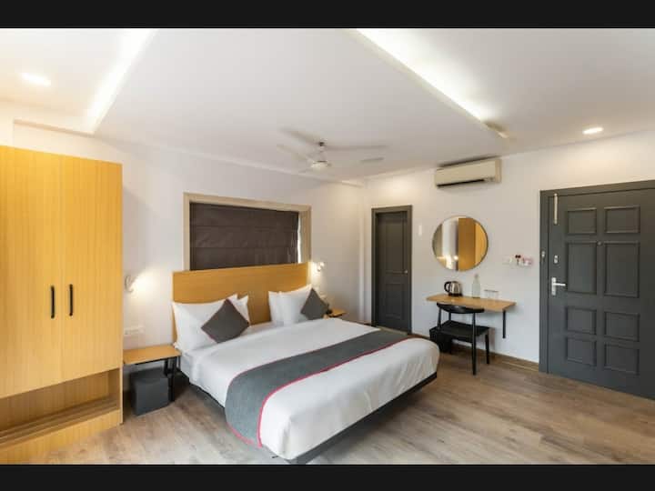 4 Rooms- Habitat Rooms & Party Spaces - Kolkata (Calcutta)