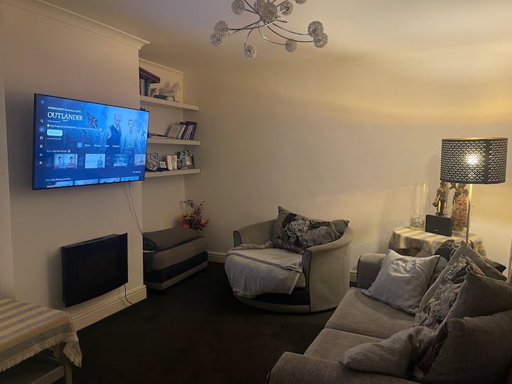 Family 3 Bed Private House Near London - Romford