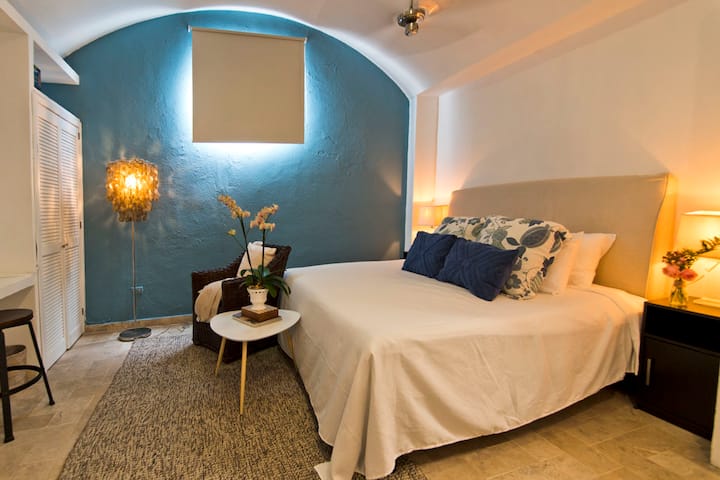 Happy Studios Chocolate - Puerto Vallarta