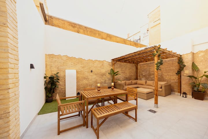 Design Apartment Valencia Near Turia Park - Valencia