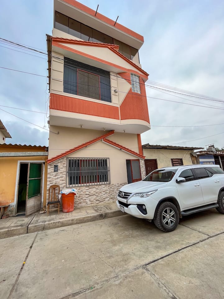 Casa De Playa El Pacifico. - Tumbes