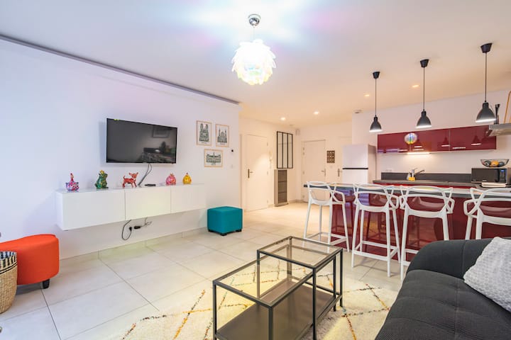 08-courcelles Gare Centre, Parking Et Terrasse - Reims