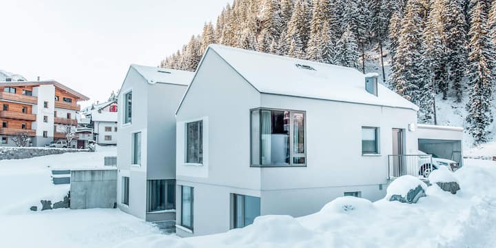 Ski-in Ski-out - Perfect For Families 4-6 Persons - Kappl