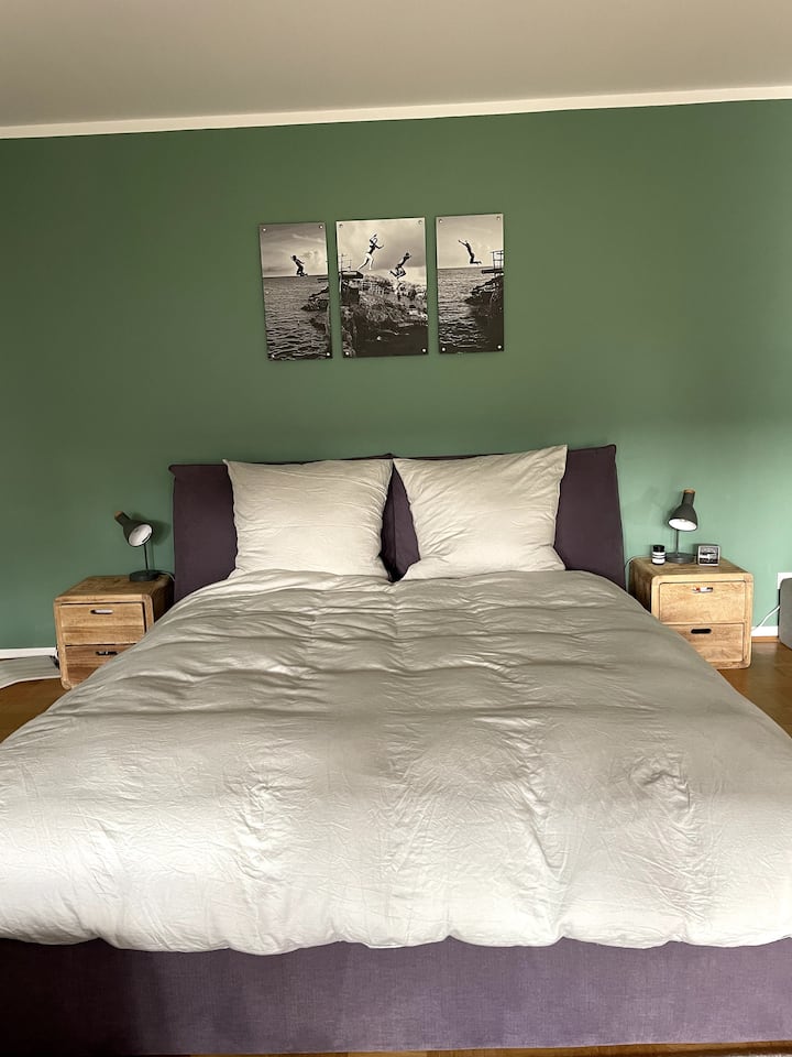 Ruhige Wohnung Mit Großen Räumen - Garching