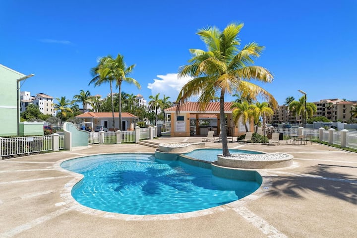 Spacious Luxury 3br Penthouse Minutes To The Beach - Humacao