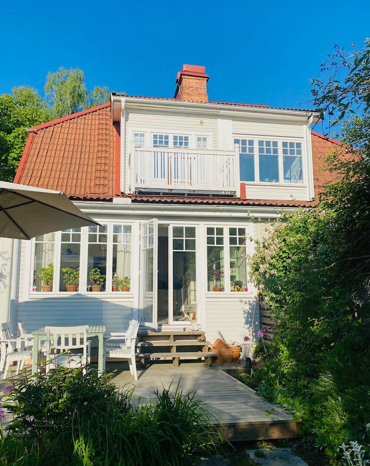 Charming Home Close To Stockholm City Center. - Stockholm