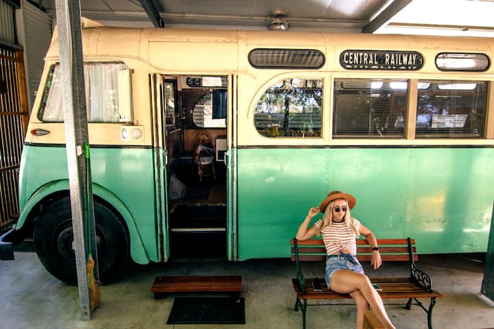 Rosecliffe Bus Stop - Pomona