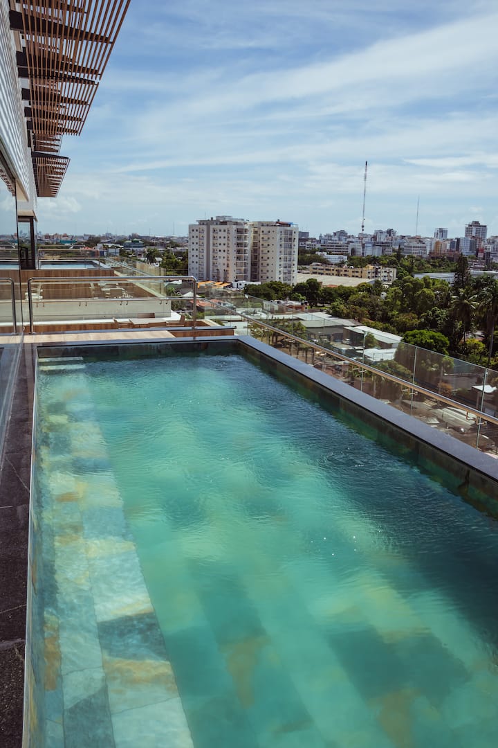 Elegante Apartamento Con Excelente Vista. - Santo Domingo