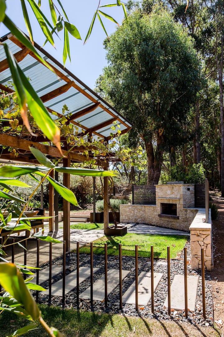 Barn Haus | Margaret River - Gnarabup