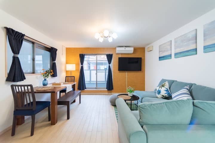 B&matsu/upto11ppl/8mins Tenkajaya Sta./dotonbori - Osaka, Japan