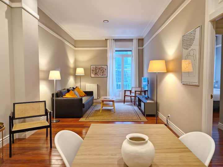 Gran Vía Bilbao & Parking Gratis By Aloha Bilbao - Bilbao