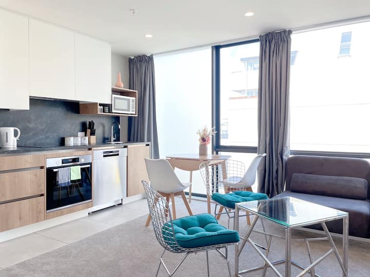 Brand New On Willis•2br Dual Key - Wellington
