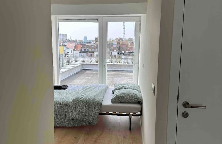 Appartment With Brussels View - Sint-Jans-Molenbeek