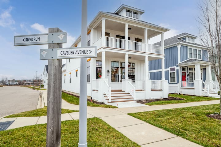 Harbor Shores House With Bunk Beds And Pool! - Benton Harbor, MI