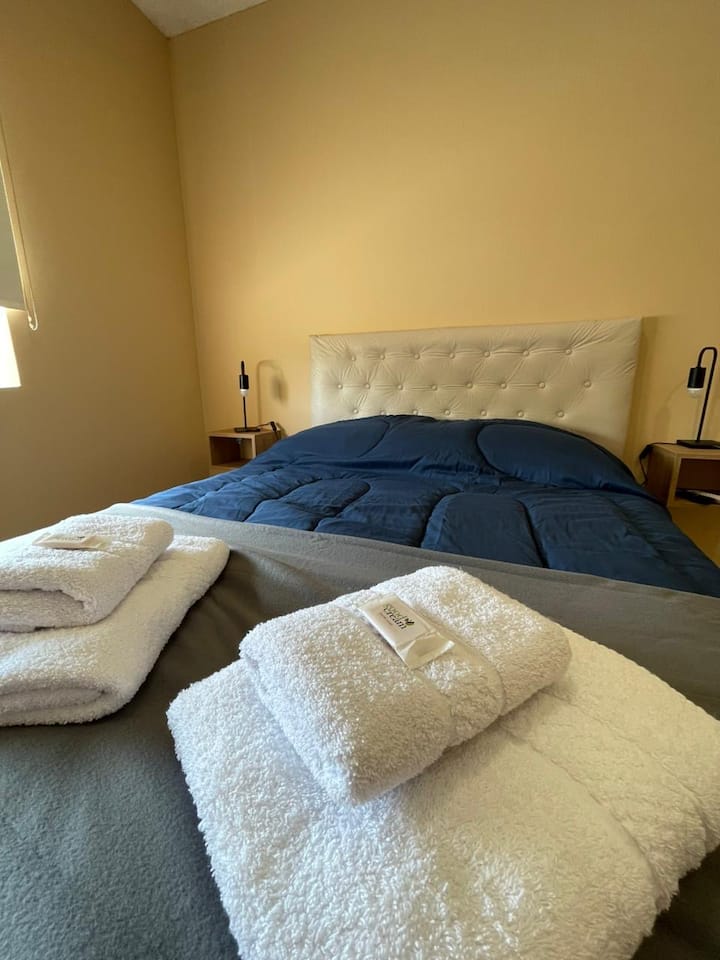 Departamento Para 2 Personas. Cama Matrimonial - El Calafate
