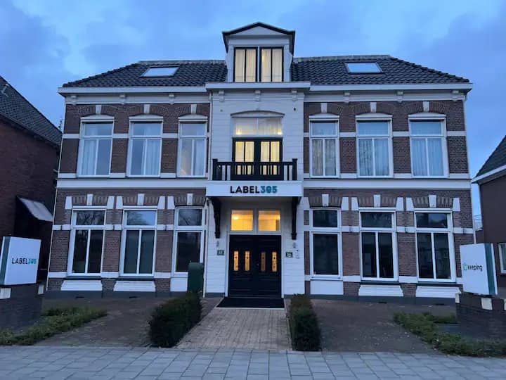 88.11 City Apartment With Private Free Parking - Enschede