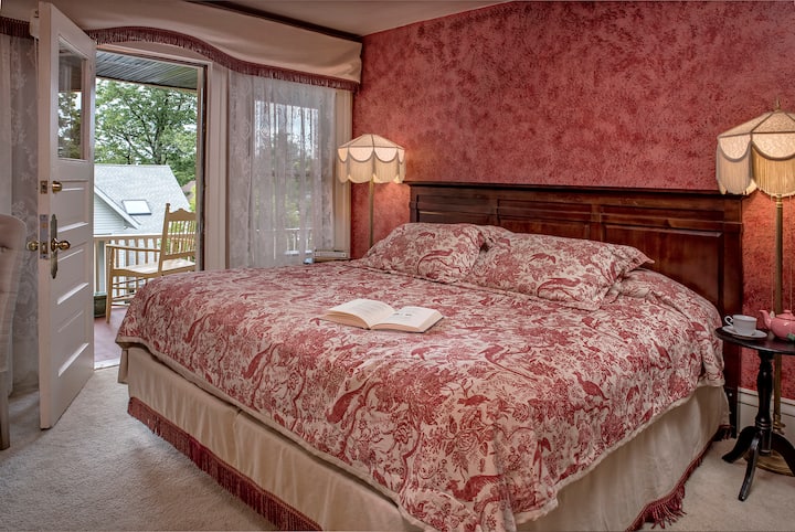 The Spencer Hotel Room 406 Percy Shelley - Chautauqua, NY
