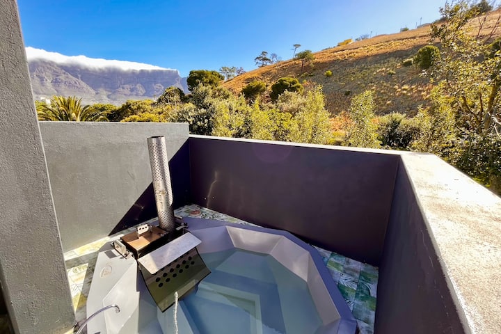 Stylish House - Hot Tub Rooftof No Loadshedding - Camps Bay
