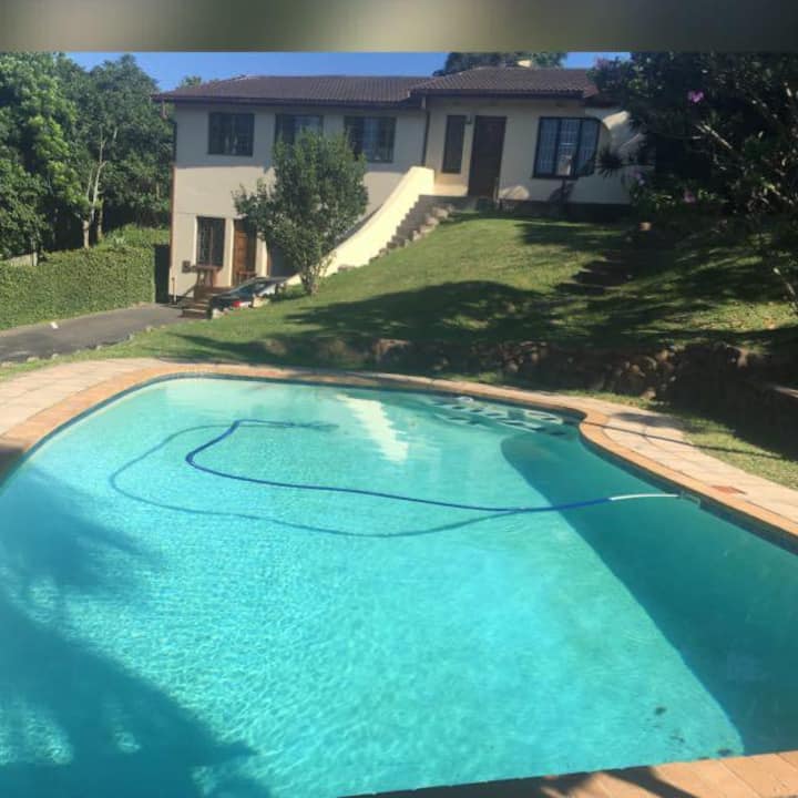 E57 Guesthouse - Amanzimtoti