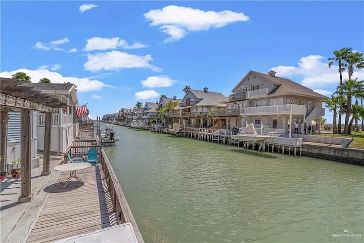 Waterfront Cottage At Liv - Port Isabel, TX