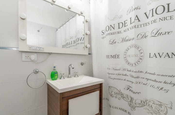 2 Amb Amplio En Lavaleja Cerca Movistar Arena Pax6 - Provincia de Buenos Aires