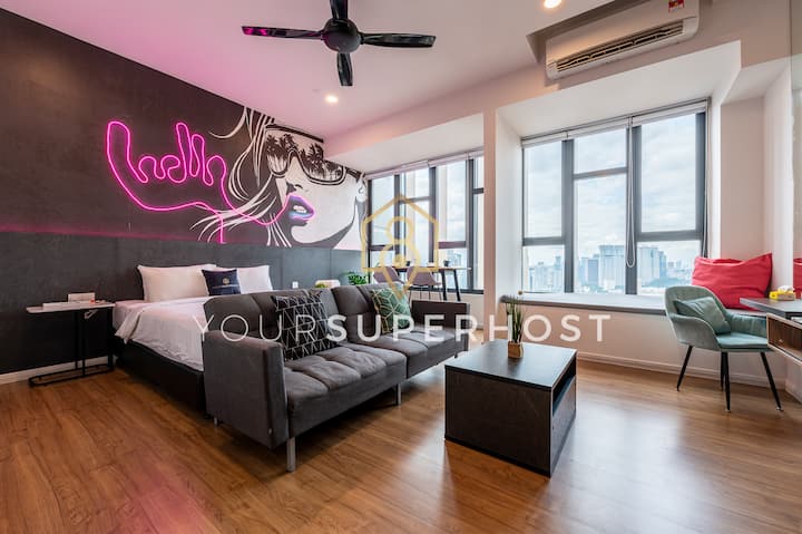 【Weekly -10%】neon King Suite With Sky Pool & Bar - Kuala Lumpur
