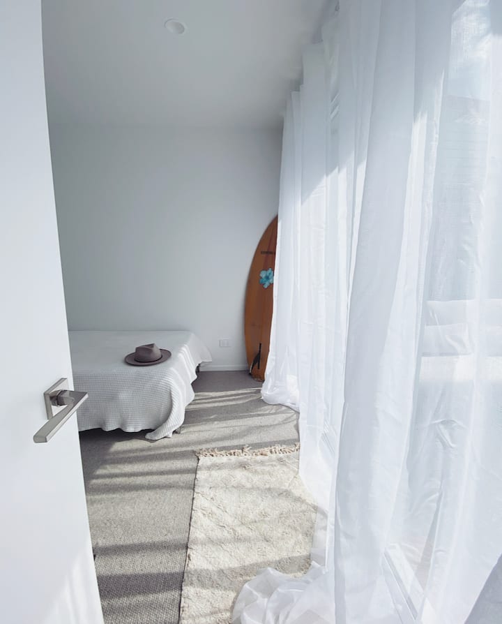 Sunny Central Mount Beach House - Mount Maunganui