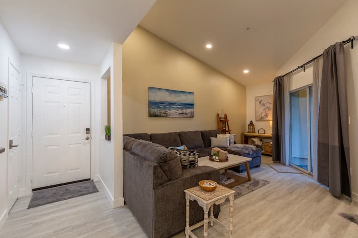 Avalon. Clearwater. Cozy Condo. Pool View. - Clearwater, FL