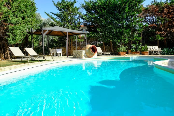 Villa In Terrasini With Pool, 700 Mt From The Sea - Aéroport de Palerme (PMO)