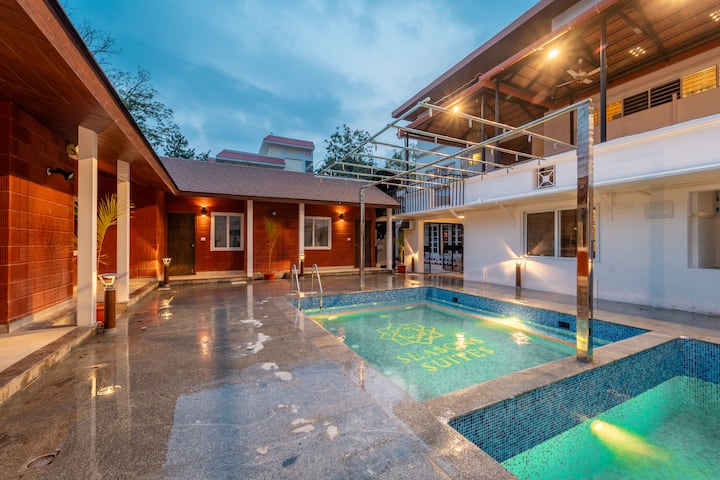 22 Bedroom Villa W Pool - Bengaluru