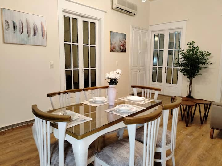 Yacobian Apartment In Downtown - Le Caire