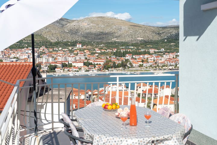Anto - 3 Bedroom Apartment In Trogir - Trogir
