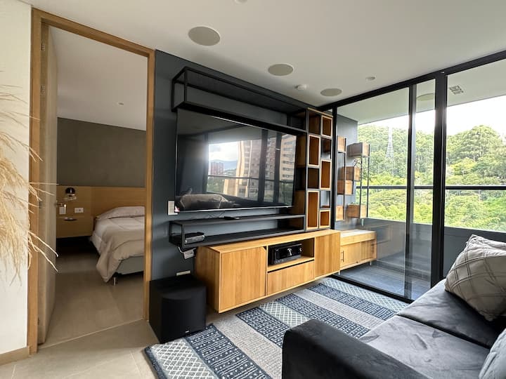 Cozy Beauty At Palmas Poblado 2 Bedroom - Medellín