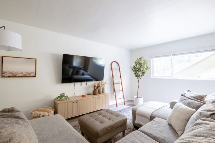 Bankers Hill Hideaway | Walk To Balboa & Lil Italy - Hotel Circle - San Diego