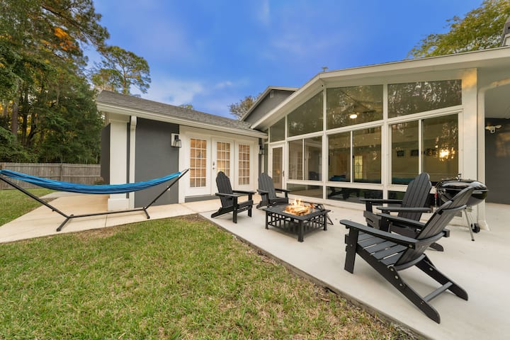 Weekly/monthly+ The Retreat Home - Jacksonville, FL