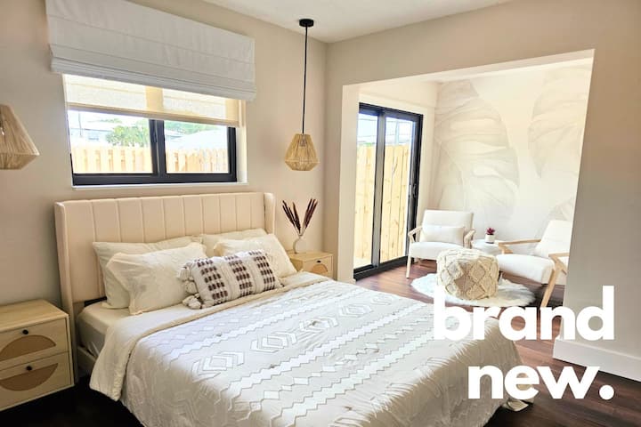 Newly-renovated, Designer Apt Close To The Beach - Fort Lauderdale, FL