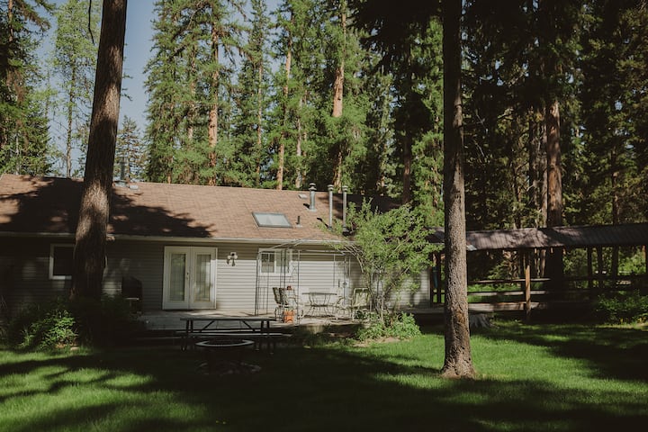 Aspen Cabin Tamaracks Resort - Seeley Lake, MT