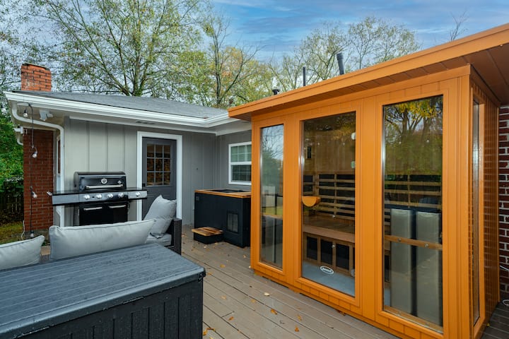 Casa Cielo Sauna Cold Plunge Gym Wellness Retreat - Dunwoody, GA