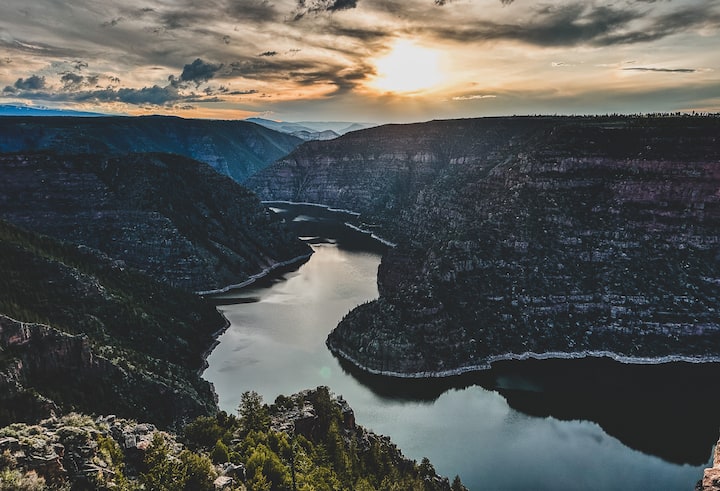 Hand-crafted Cabin - Ponderosa F - Flaming Gorge, UT