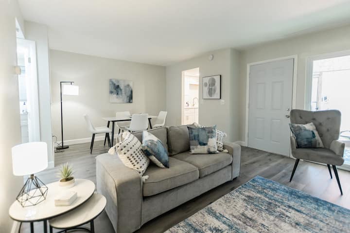 Jefferson Executive Suites #1 - Clearwater 1/1 Apt - Clearwater, FL