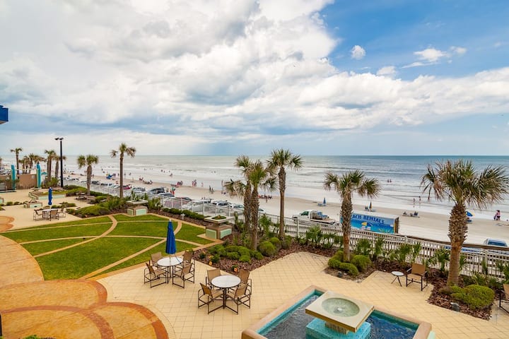 Beachfront Pool | Hot Tub | Fire Pit | Gym | Grill - Daytona Beach, FL
