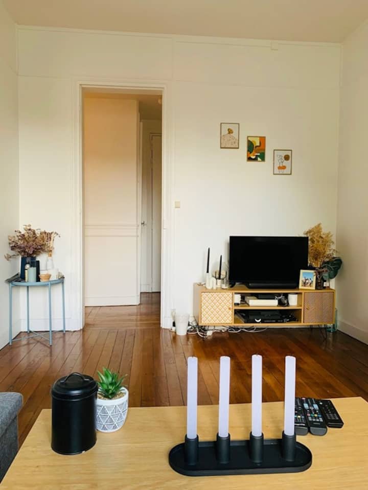 Central Parisian 2-bdr(mobility) - Paris