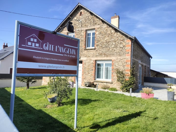 Gîte De Groupe 14 Personnes "L'angevin" - Maine-et-Loire