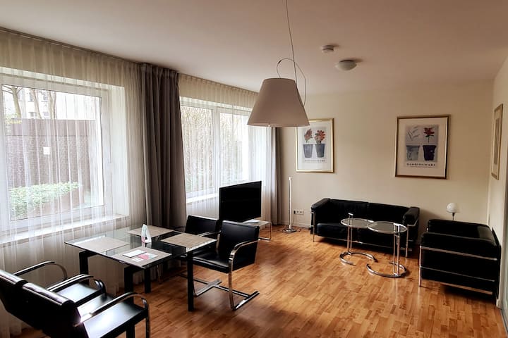 Modernes 2 Zimmer Apartment In Wilmersdorf - Berlin