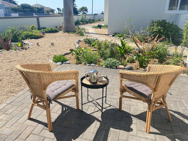 Leon's Seaview - 