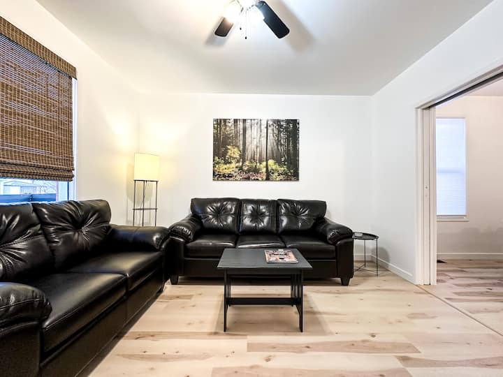 Central 3 Bedroom Home - Thunder Bay