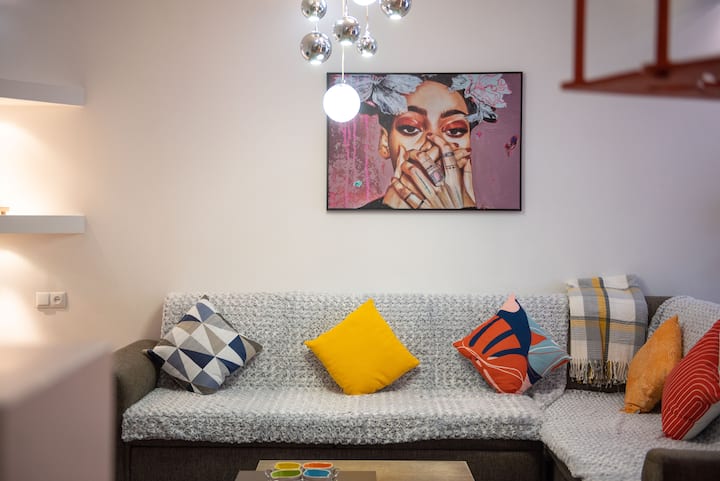 Art Deco 2br Duplex In Tbilisi - Tbilisi